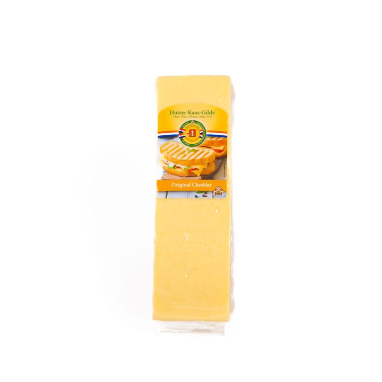 Red Cheddar cheese min. 50% f.i.d.m. loaf - Visser Kaas